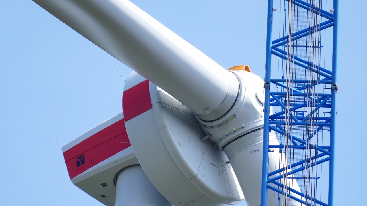 Construction of an Enercon E138 EP3 E2 at wind farm Biederbach - July ...