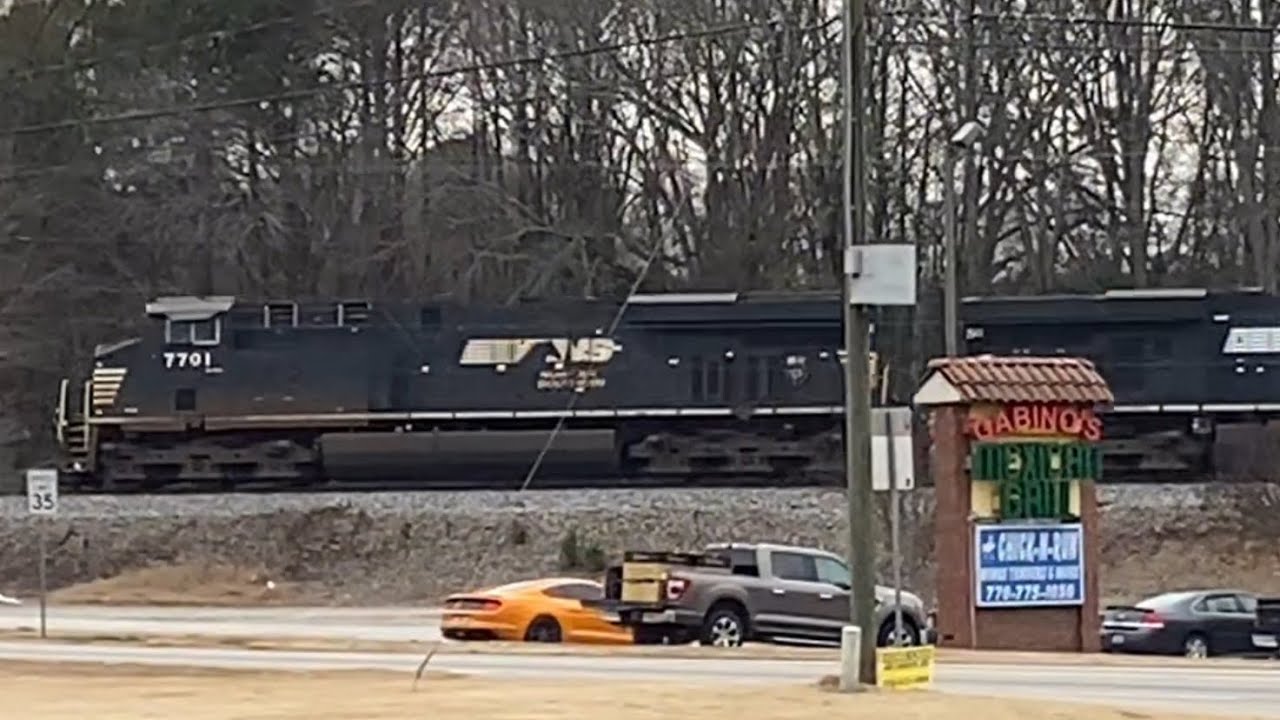 My first Norfolk southern auto rack train 12-27-24 - YouTube