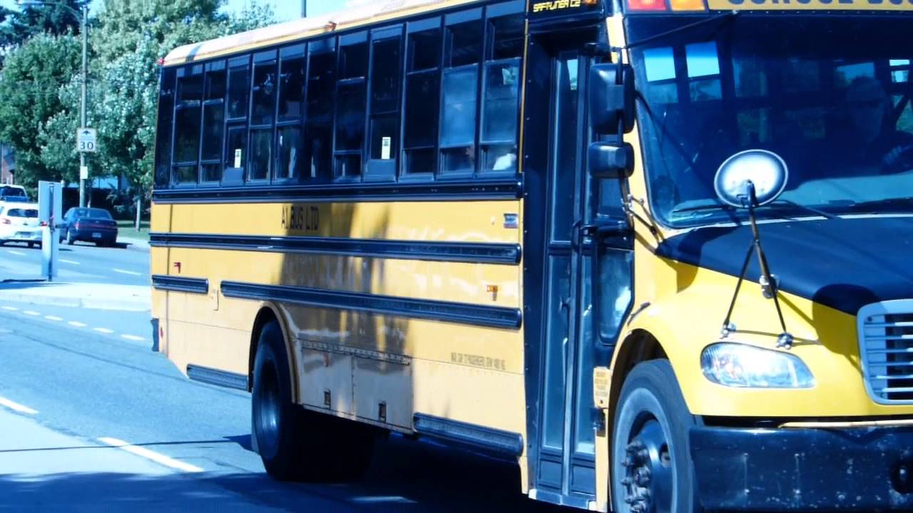 A1 Bus Ltd. Thomas Saf-T-Liner C2 - YouTube