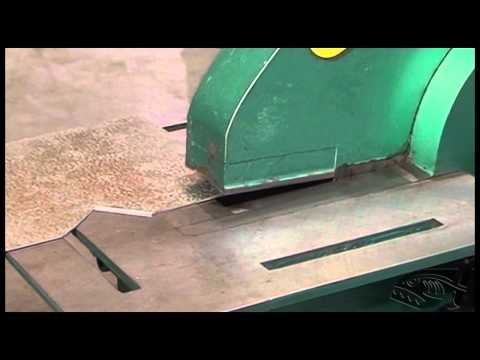 Piranha Sheet Metal Notcher - YouTube