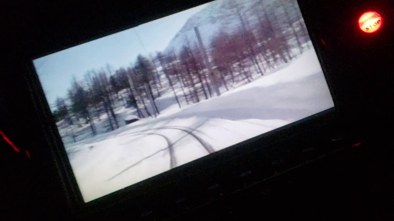 FX Simulation X2 motion simulator at Mt. Playmore - Runaway Train - YouTube