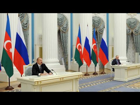 İlham Əliyev və Prezident Vladimir Putin mətbuata bəyanatlarla çıxış ediblər