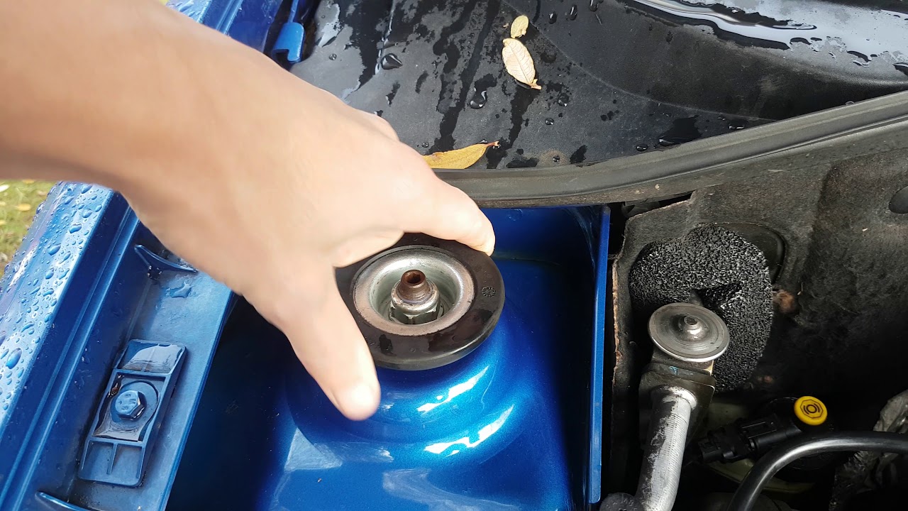 Top mount spinning Clio 182 - YouTube