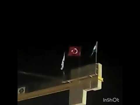 AYYILDIZ'lı bayrağımız Diğerleri dururken Çoşmuş. AY'ına YILDIZ'ına kurban olduğum. 🇹🇷🇹🇷🇹🇷