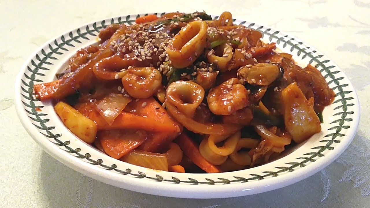 Haemul Bokkeum (해물 볶음) Spicy Seafood Stirfry Mix WatchMiCook Episode 88 ...