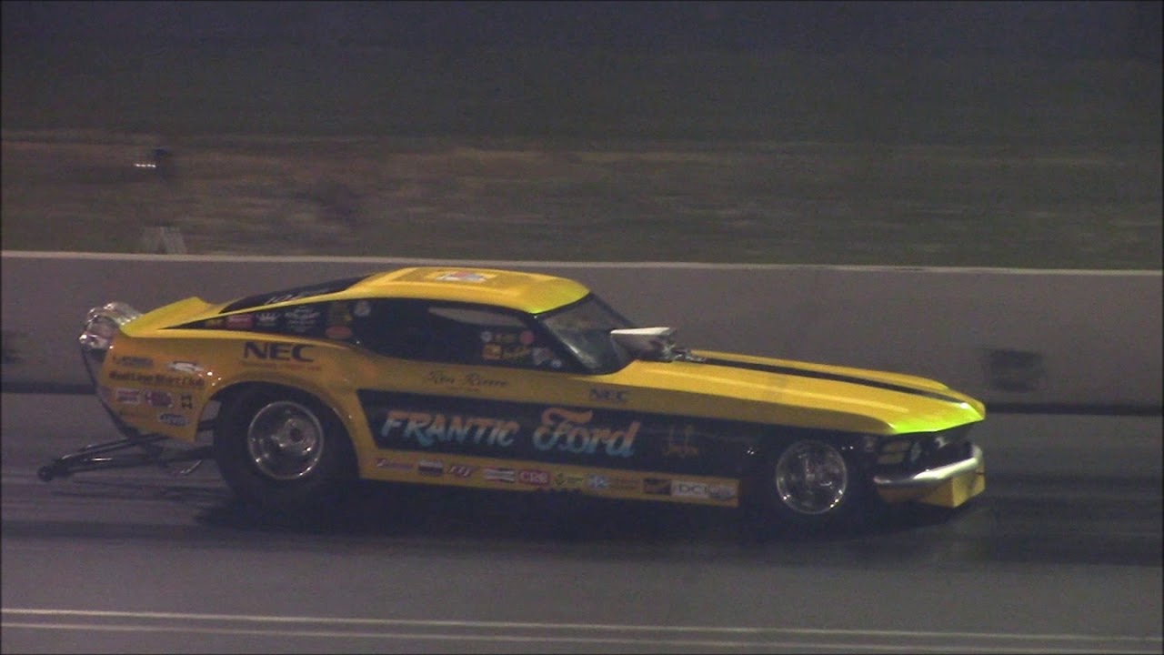 Nostalgic funny car Frantic Ford vs. USA-1 - YouTube