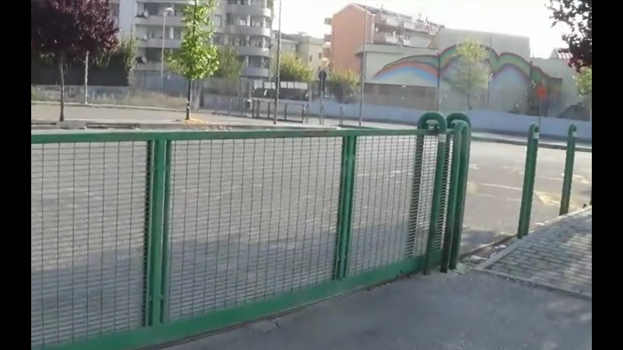 Aversa (CE) - Via Rossa e Via Plauto: parcheggi pubblici o privati? (28 ...