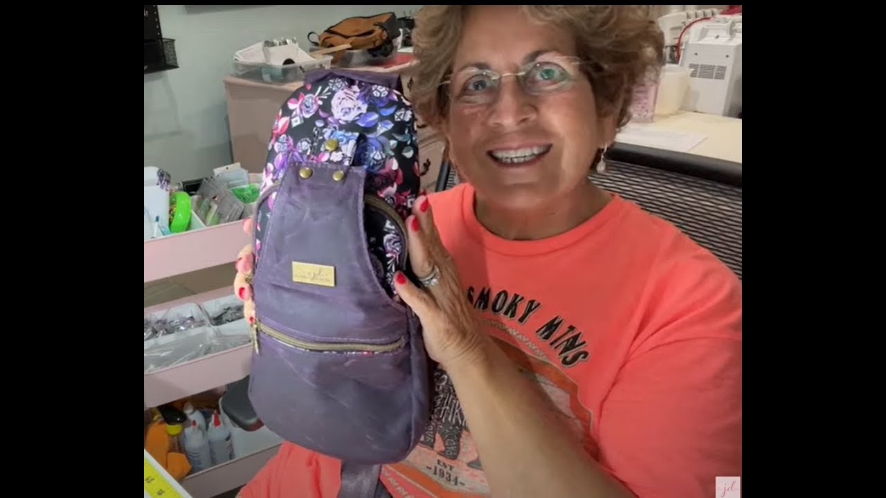 Making the Retro Style Sling Bag by Kandou Patterns - YouTube
