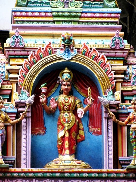 kanyaka parameswari gayatri chant 108 times a day - YouTube