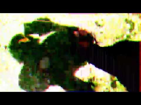 HOT!!!  Acila,, umur 5 tahun sudah mirip tante.