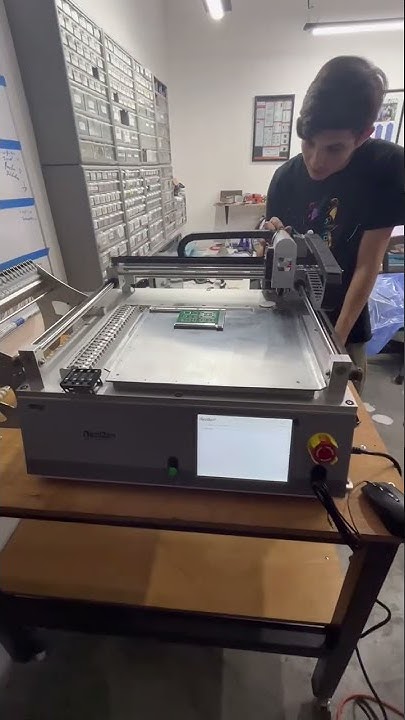 Pick and place.Neoden V3.#pcb #iot #electronic #kicad #arduino # ...