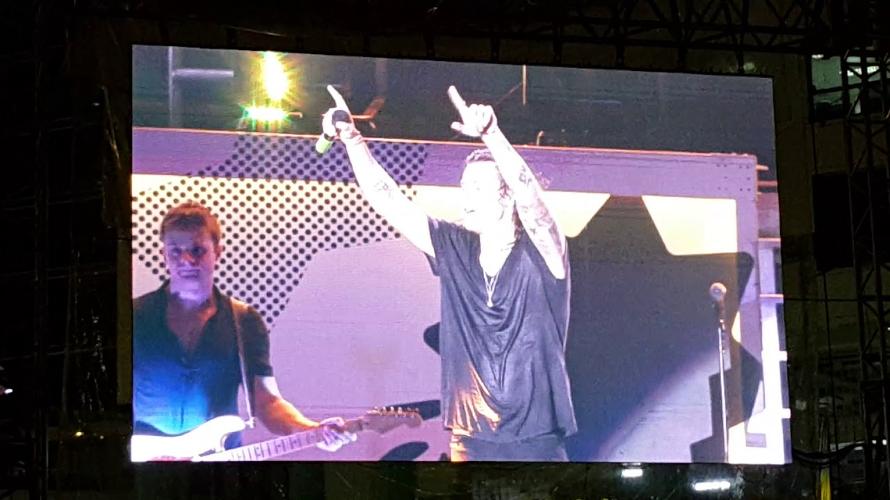 ONE DIRECTION MANILA CONCERT - YouTube