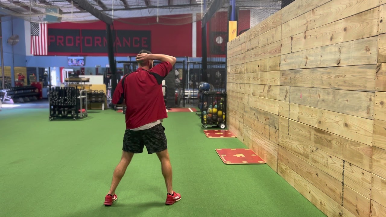 Connected Reverse Pivot Throw - YouTube