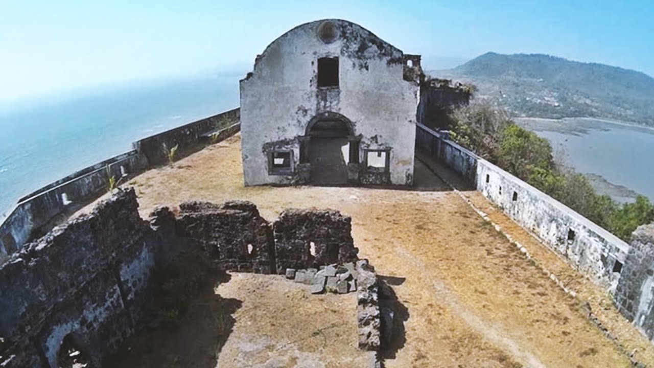 Korlai Fort | कोर्लई किल्ला | By Maharashtra Daura - YouTube