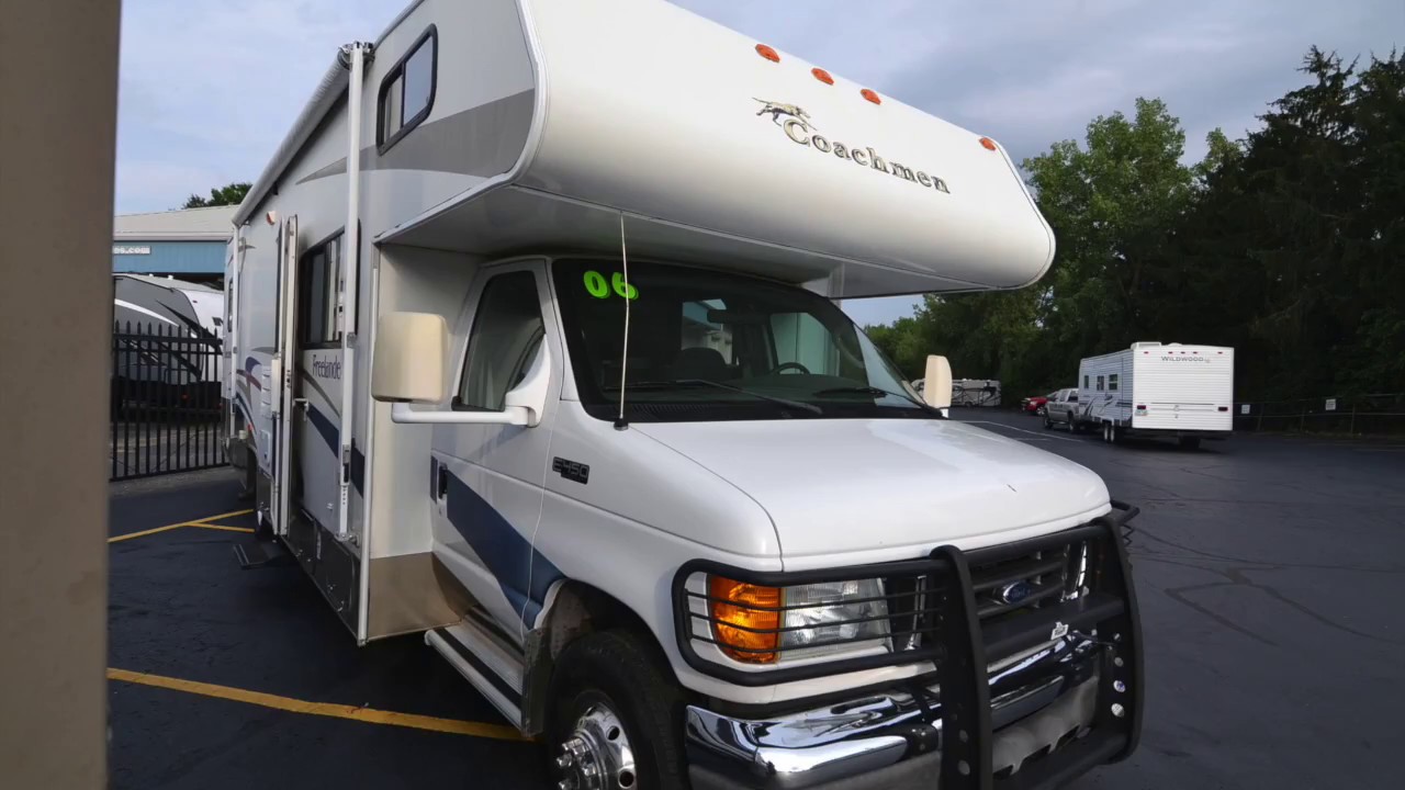 2005 Coachmen Freelander 3100 SO Class C RV - YouTube