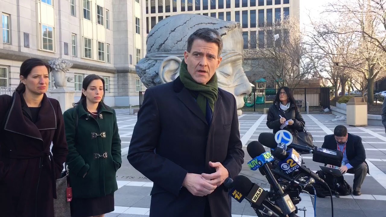 Bill Baroni talks after being sentenced to 18 months in jail for his ...