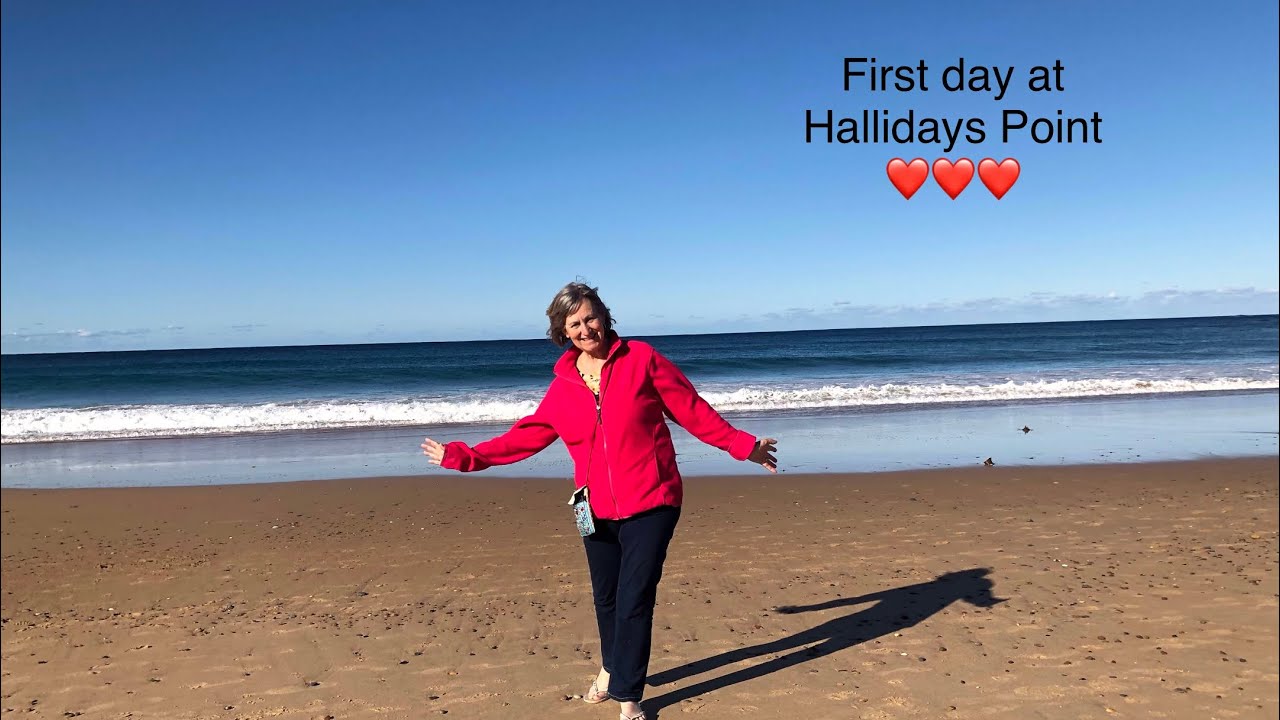 Hallidays Point - YouTube
