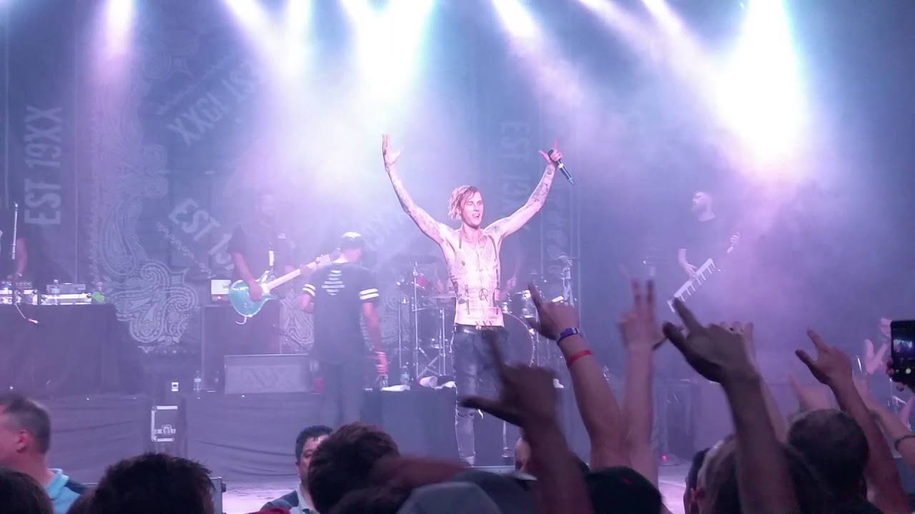 MGK Till I Die and Raise the Flag HD - YouTube