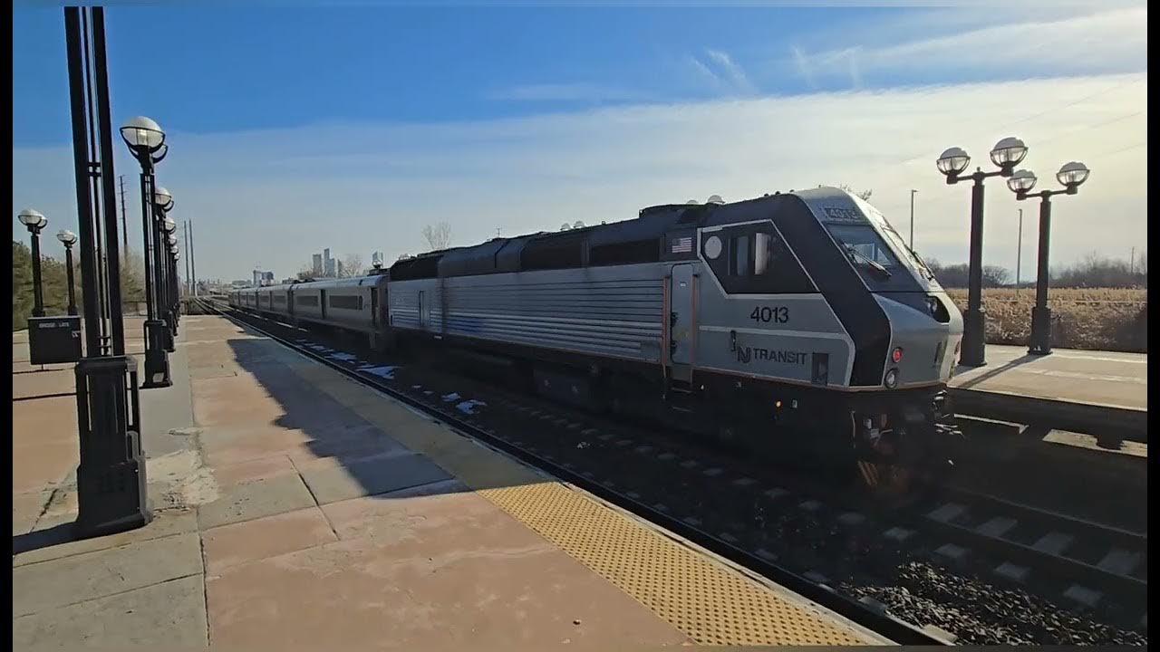 Railfanning Secaucus Junction Part 3 2/22/25. Very Cool Trains. - YouTube