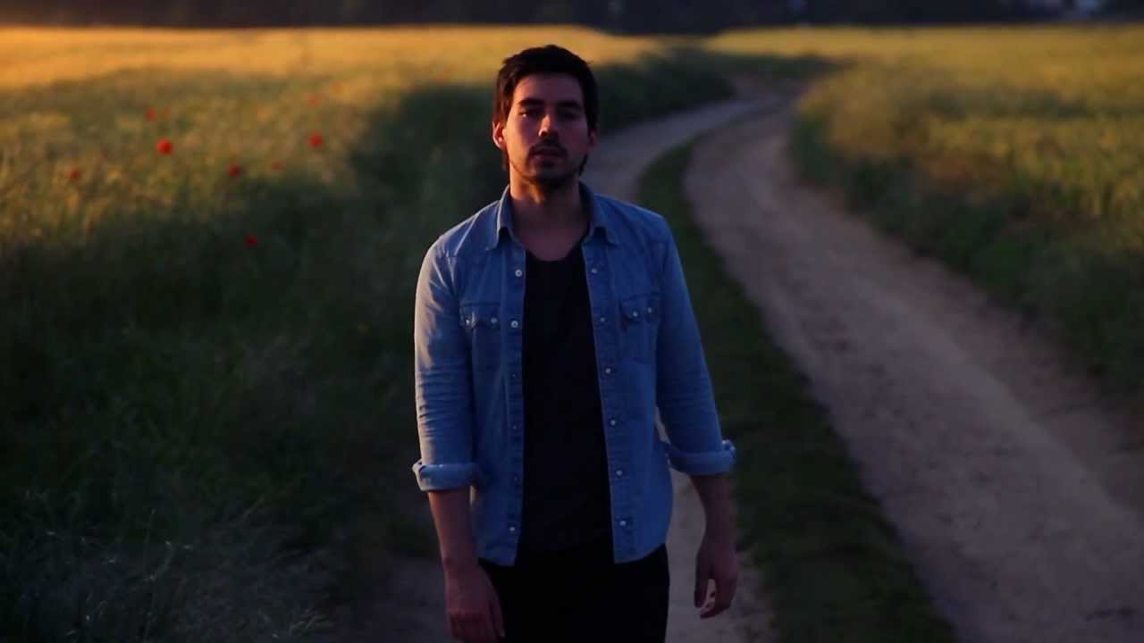 Eva & Manu - All I can see [OFFICIAL MUSIC VIDEO] - YouTube