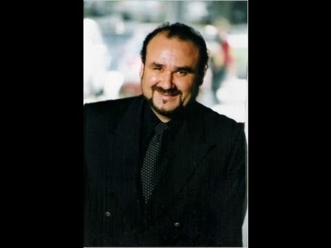 SÜREYYA TERAS   ISTANBUL -  HAKAN AYSEV
