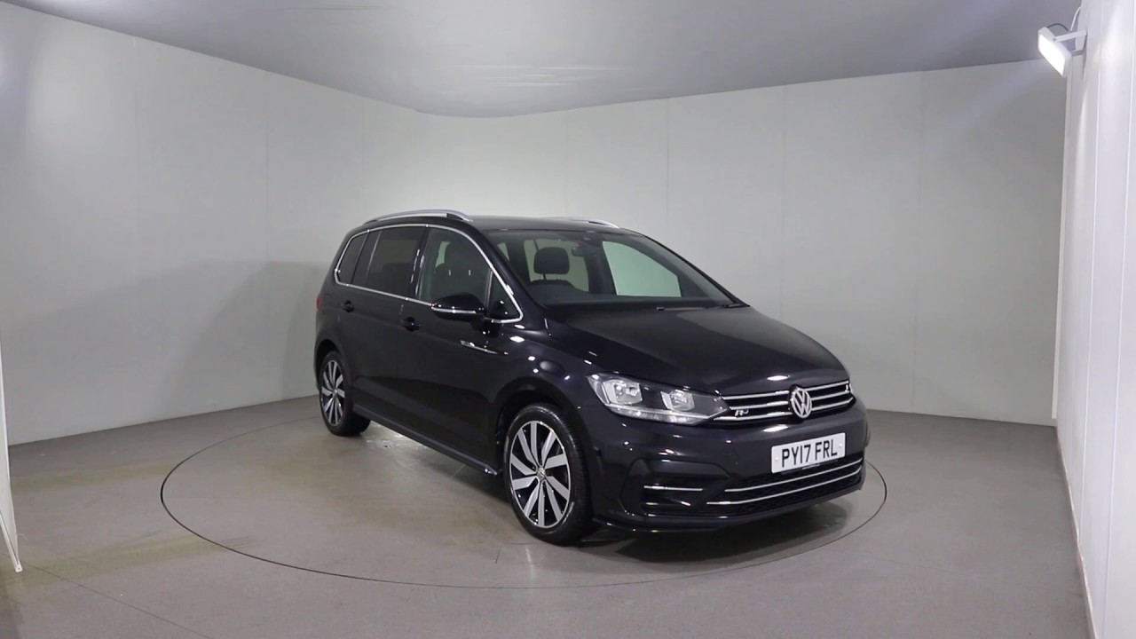 Volkswagen Touran R-Line - PY17FRL - YouTube