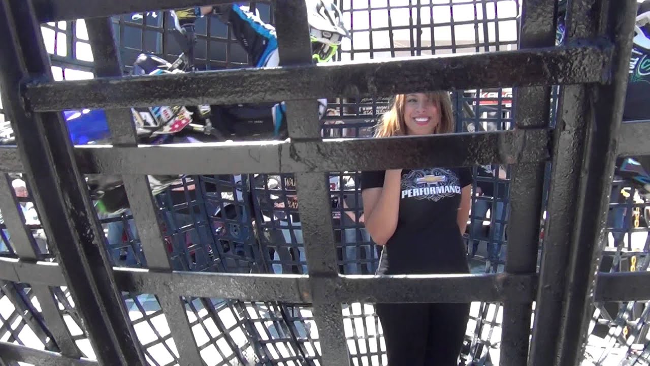 Stunt Dirt Bikes Riding Inside Round Cage - YouTube