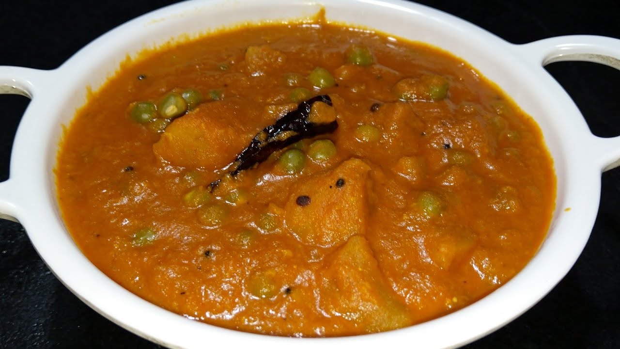 Batate Batani Gasi // ದೇವಸ್ಥಾನದಲ್ಲಿ ಮಾಡುವಂತಹ ಬಟಾಟೆ ಬಟಾಣಿ ಗಸಿ - YouTube