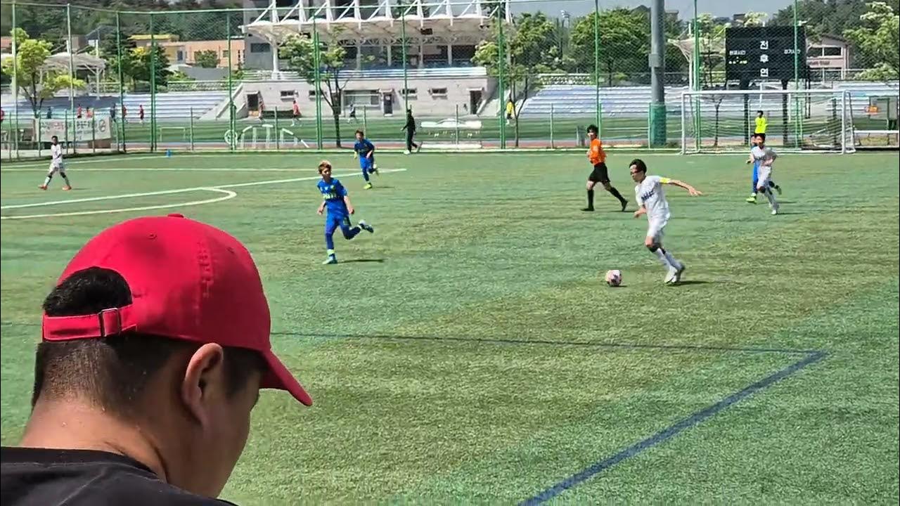 [주말리그] SMC유소년클럽 U12 vs 춘천 HYUNFC U12 전반 - YouTube