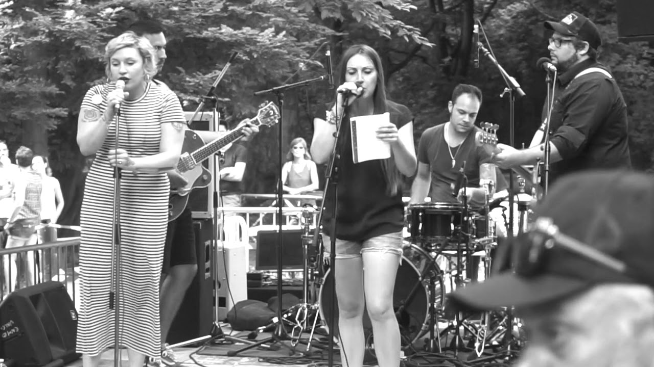 Fanny Lalande - lecture Kick it ! - YouTube