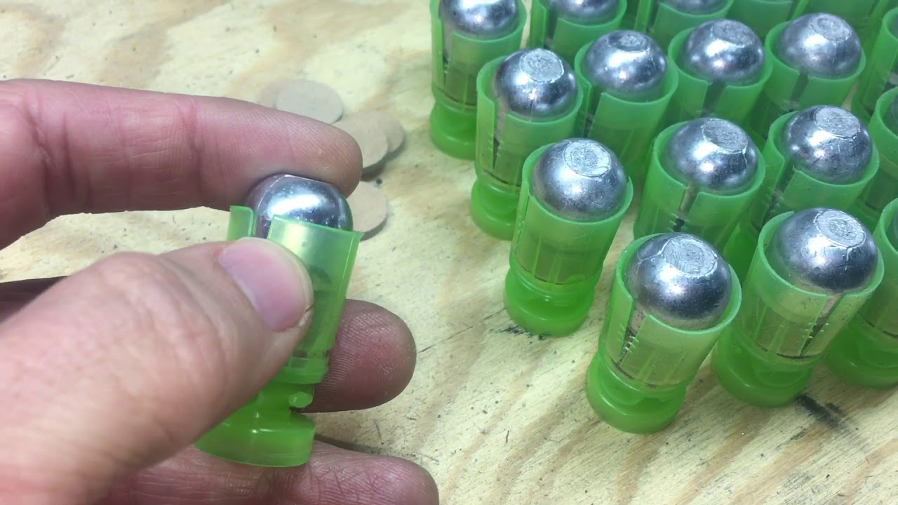 Reloading Lee 7/8oz drive key shotgun slugs - YouTube