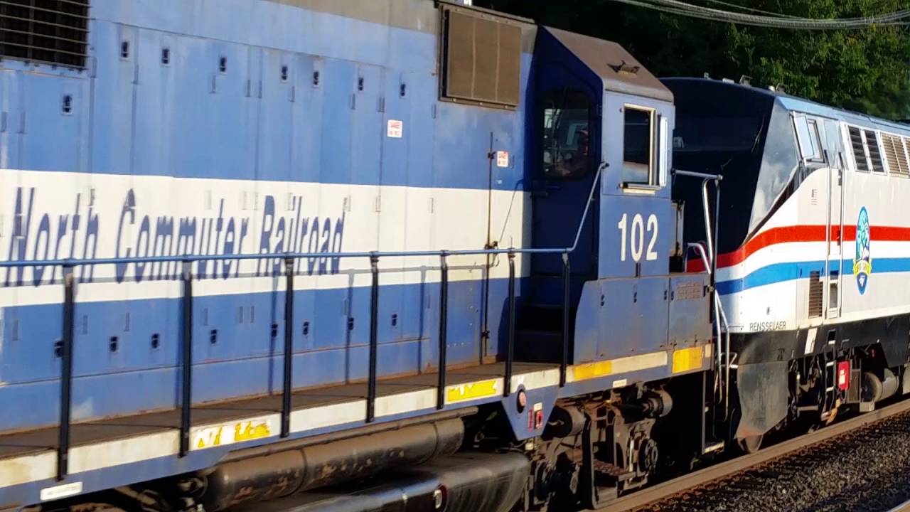 Metro-North Work Engine Rescues Amtrak Empire Service Train - YouTube