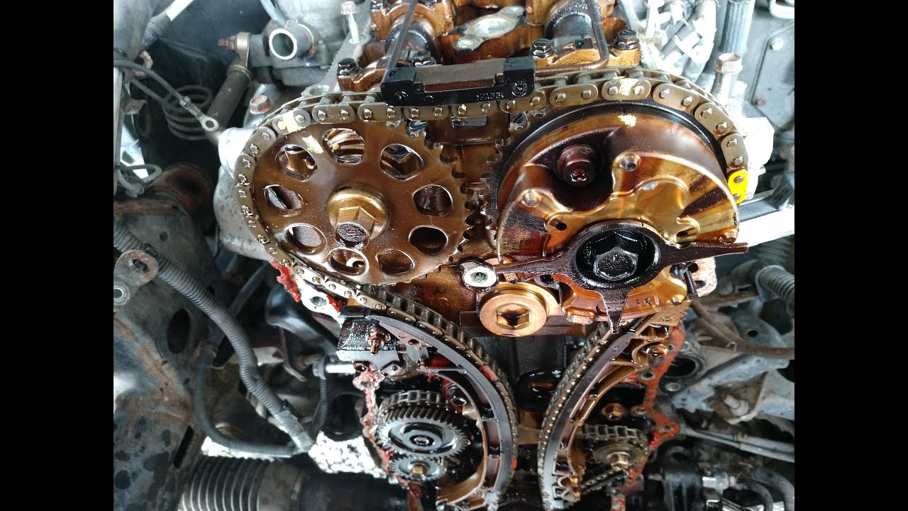 2tr fe (2.7L) Toyota Tacoma tear down part 1-3 - YouTube