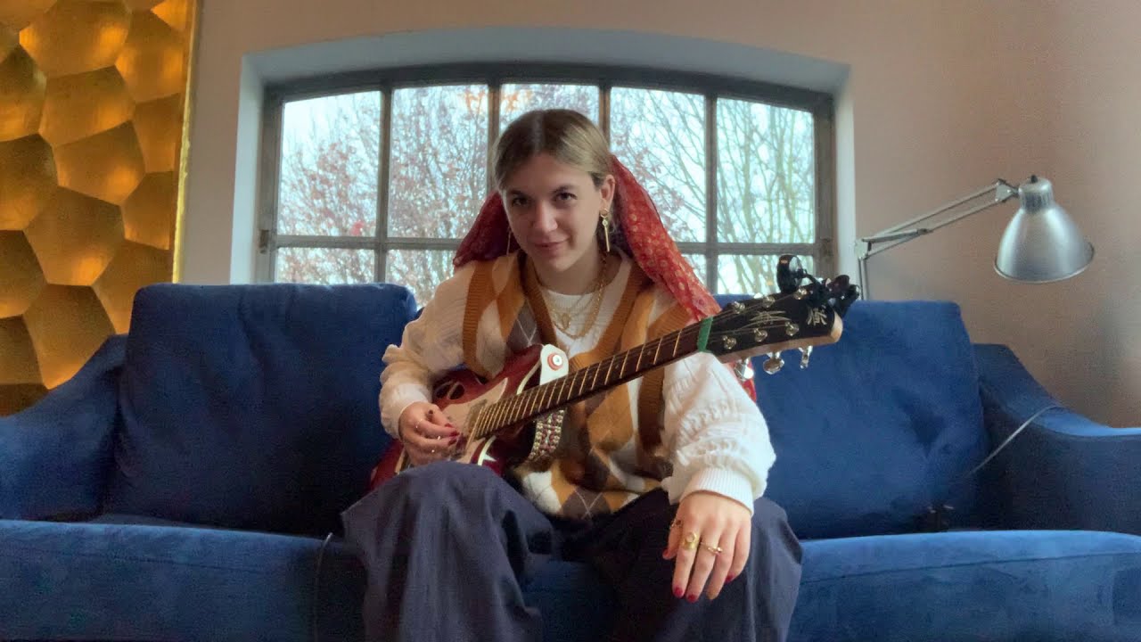 loopedy loop - YouTube