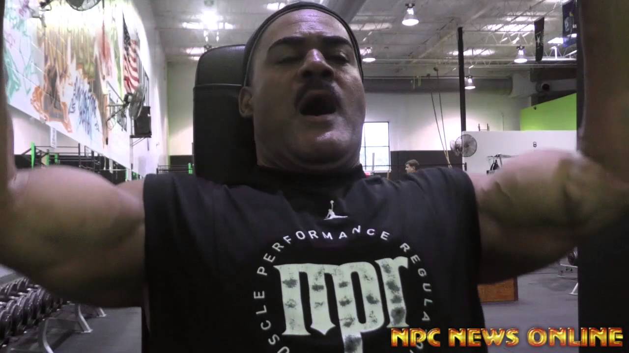 IFBB Bodybuilder Armando Aman 2016 Off season Contest Prep - YouTube