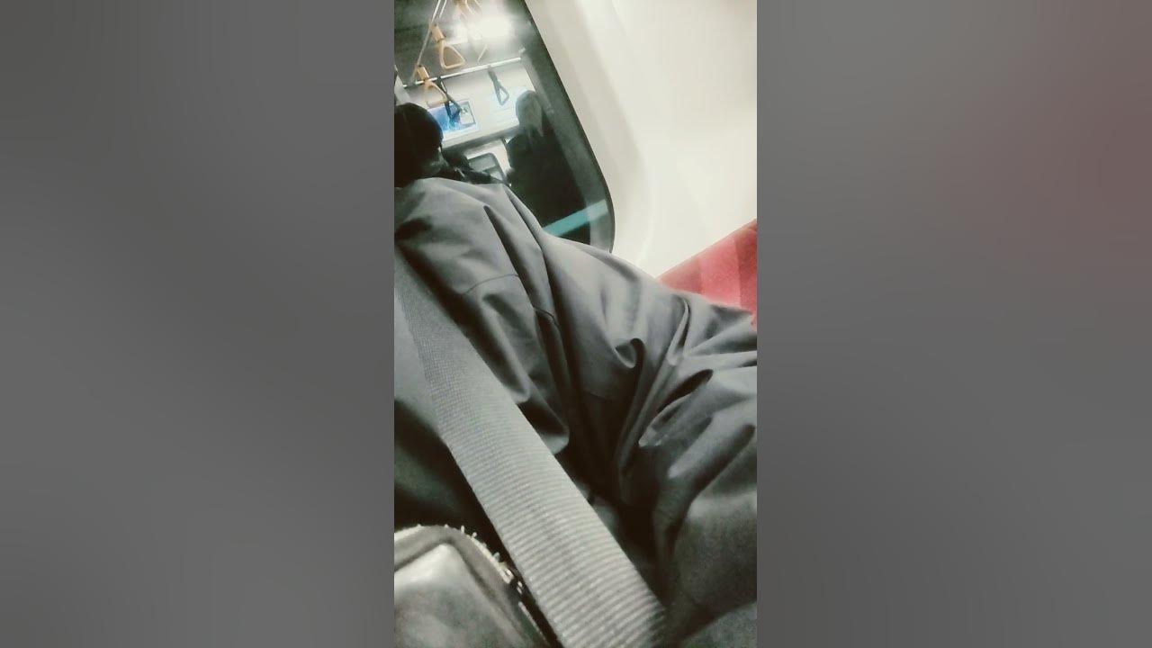 日本保守党河合ゆうすけ候補戸田市議選応援帰路 優先席空席2つ。座ります宣言（笑）あざーす（笑） - YouTube