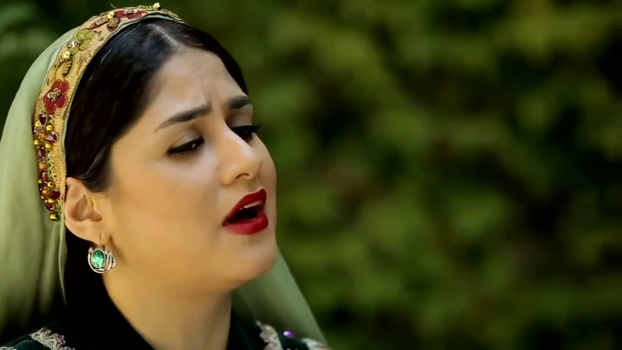 Mah Banoo Band Ma Ra Bas HD - YouTube