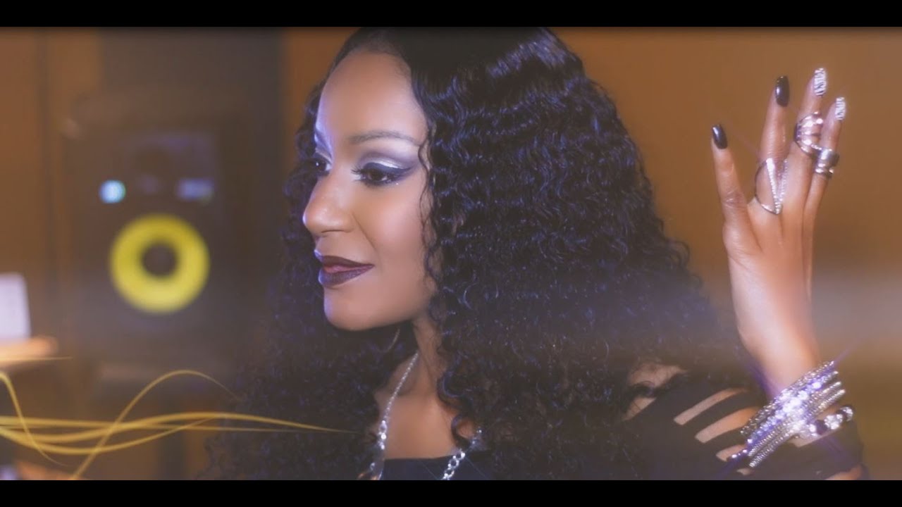 Deborah Denise | Fight (Behind The Scenes Studio Video) - YouTube