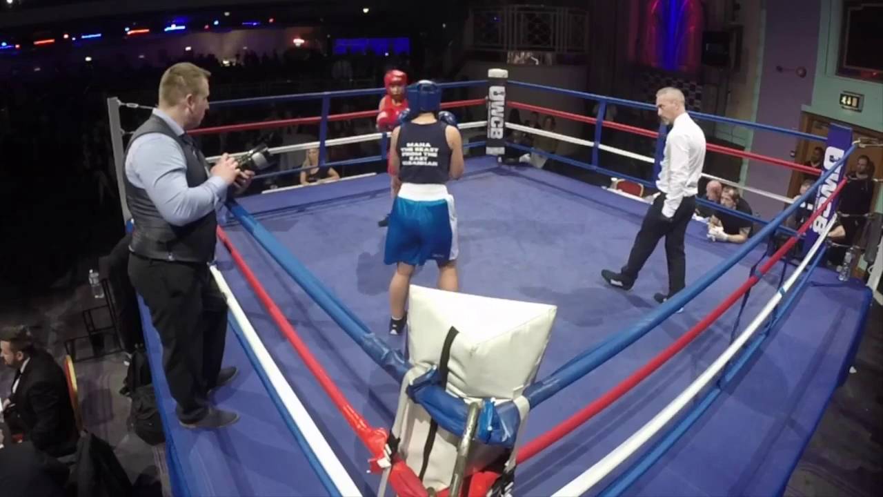 Ultra White Collar Boxing London | Ring 1 Fight 5 - YouTube