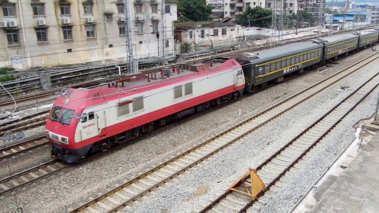 SS9 & HXD1C, China Railway中国铁路 - YouTube
