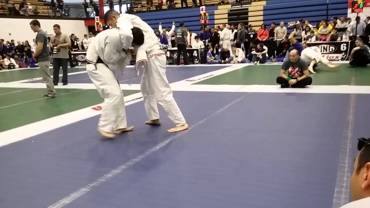 Alex BJJ Match 1 - YouTube