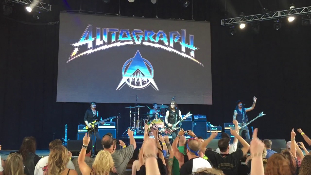 Autograph: Turn Up The Radio M3 Rock Festival 2017 - YouTube