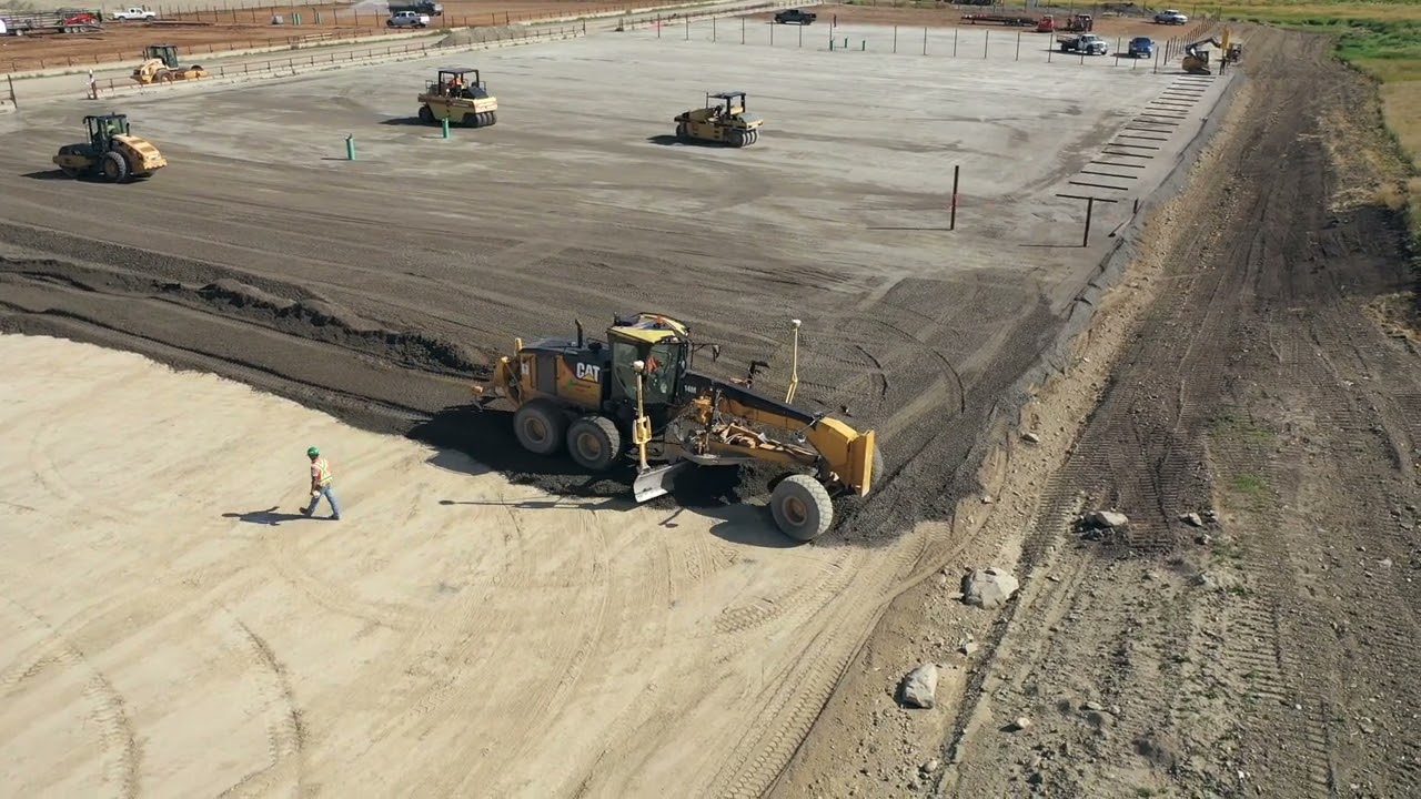 Roller Compacted Concrete For Feedlot YouTube roller-compacted-concrete-for-feedlot-youtube