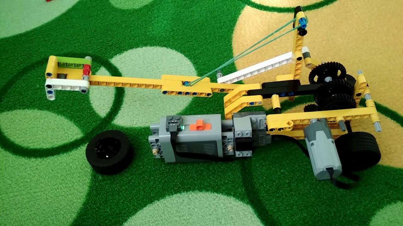 LEGO TECHNIC CATAPULT (motorised) - YouTube