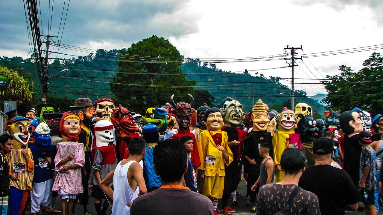 Mascaradas Costa Rica - YouTube
