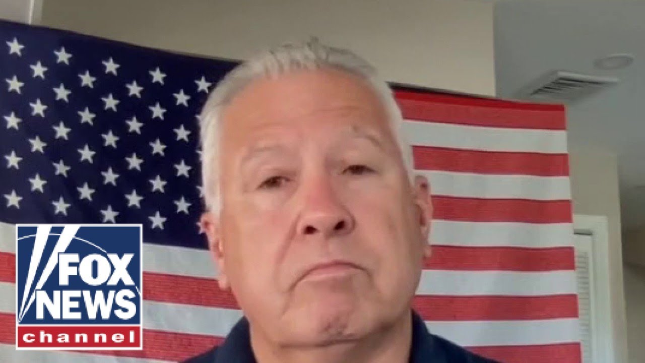 This was just heart wrenching: Retired NYPD lieutenant - YouTube