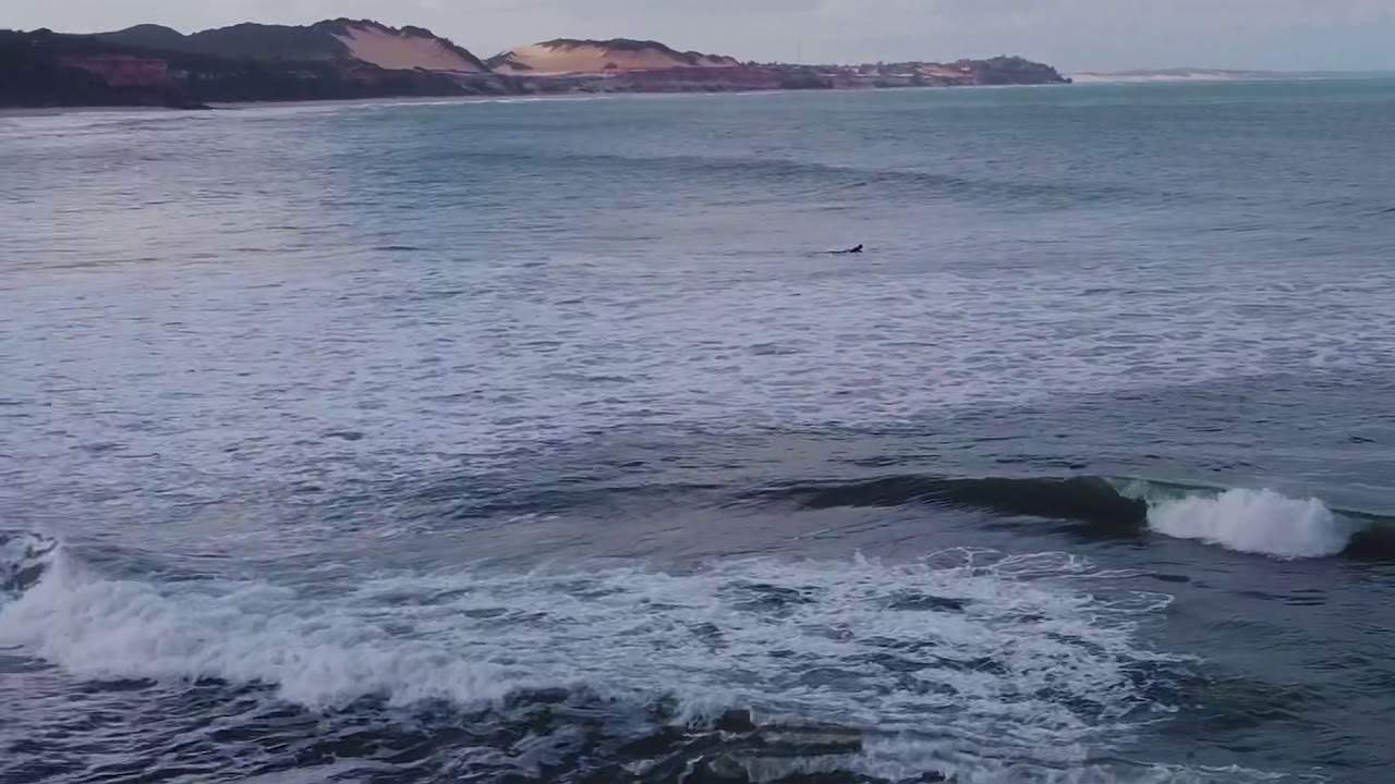 Surf na Praia do Madeiro / Pipa - Rio Grande do Norte. Drone Flight ...
