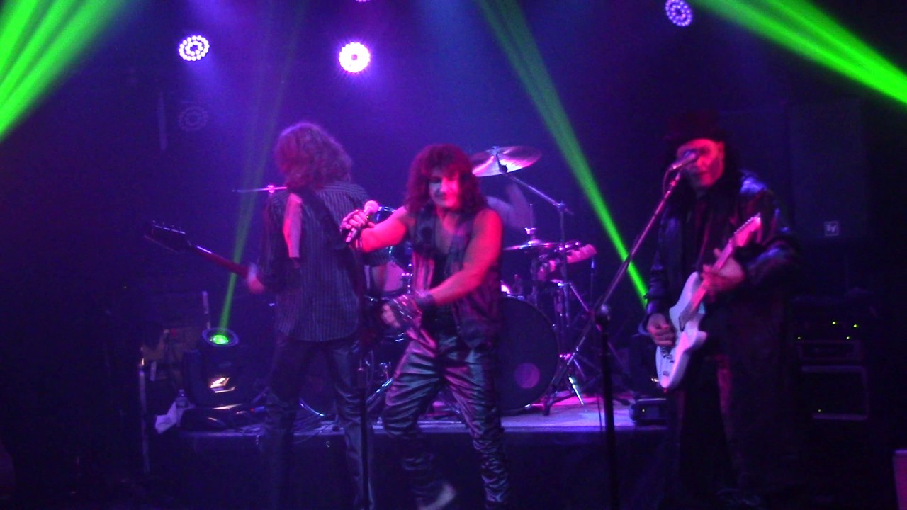 Allister Fiend - Motley Crue Tribute @ Jr'a Fastlane Cranston RI - YouTube
