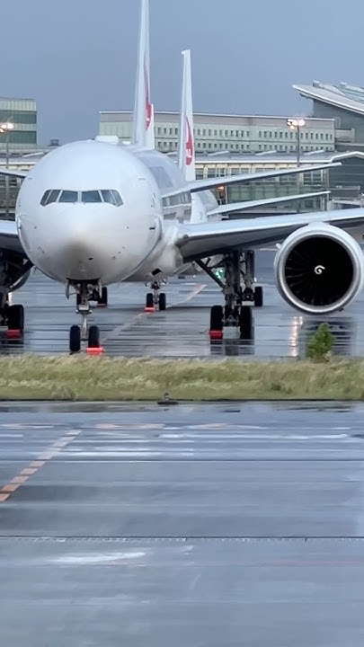 【飛行機】羽田空港 アメリカン航空 american airlines ハワイアン航空 hawaiian airlines 日本航空 japan airlines JAL - YouTube