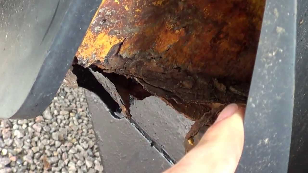 Jeep Wrangler TJ Update #25 "Hunting down more rust" - YouTube